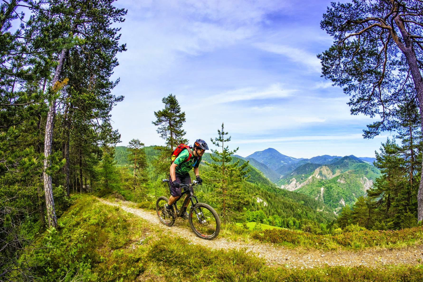 Trans Slovenia | TRANS SLOVENIA 04: Bikeparks, unterirdische Wege und ...